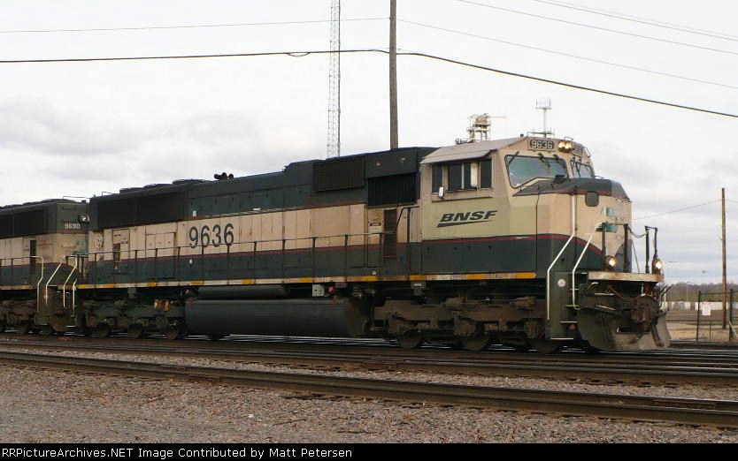BNSF 9636